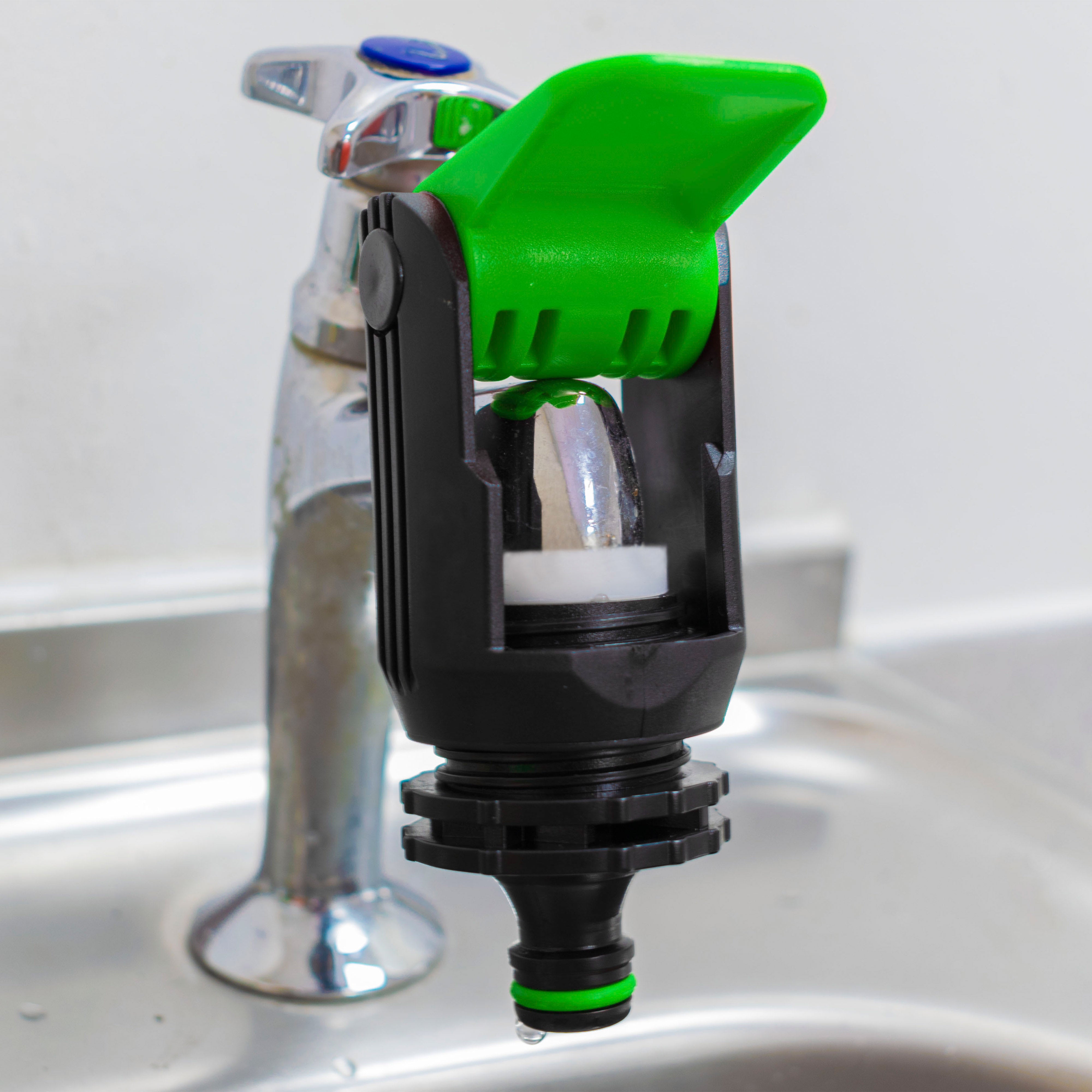 Green Kitchen Tap Connector | Click-Lock Adaptor for Garden Hoses – EOT ...
