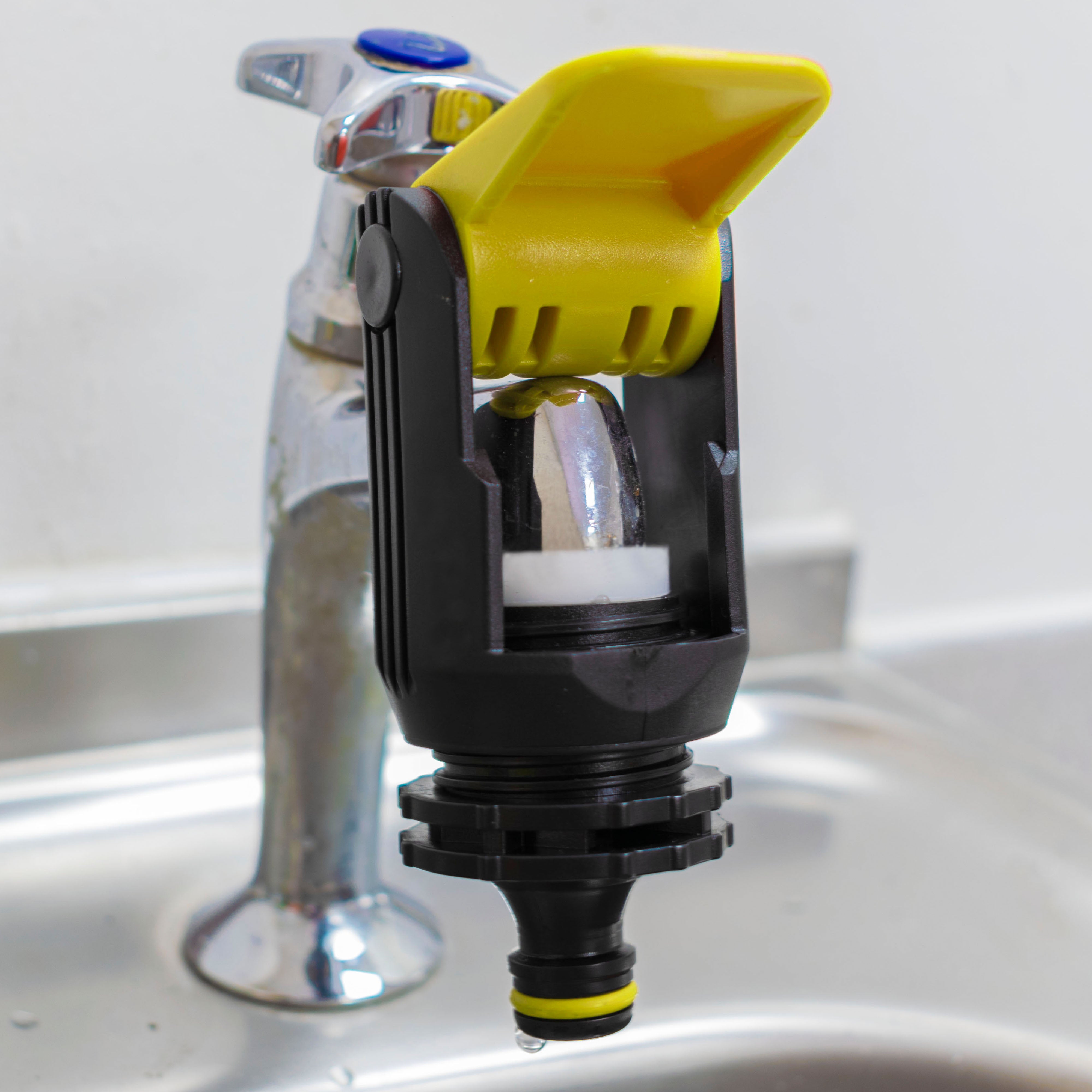 Yellow Kitchen Tap Adaptor | Click-Lock Quick Connect for Garden Hoses ...
